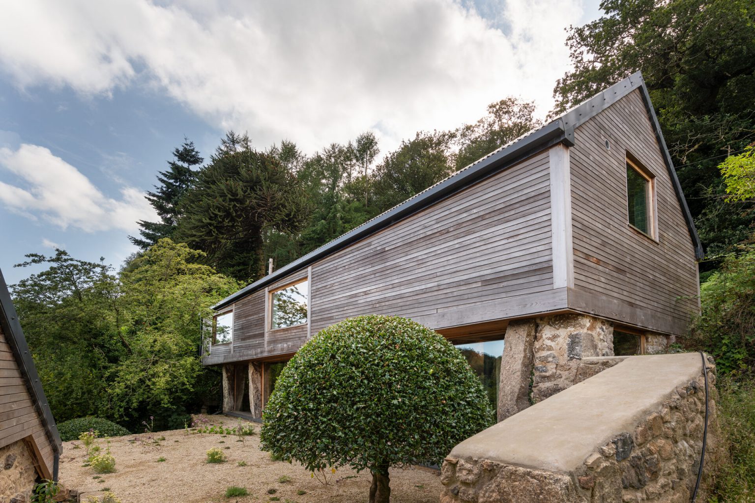 Leign Farm Barns | VESP