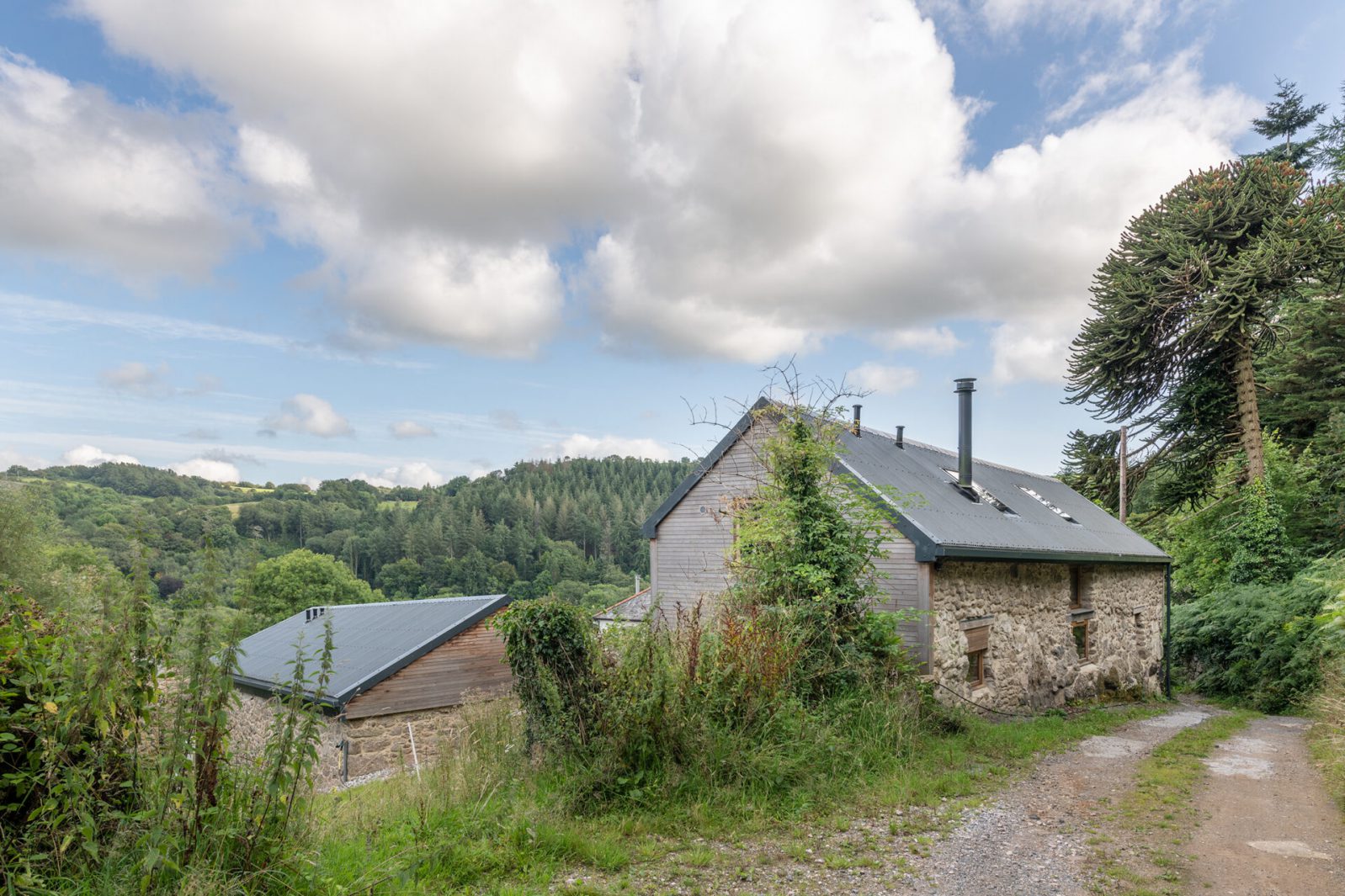 Leign Farm Barns | VESP