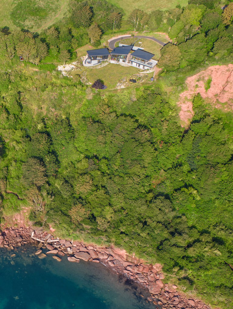 Labrador Bay - Modern Clifftop House | VESP Architects