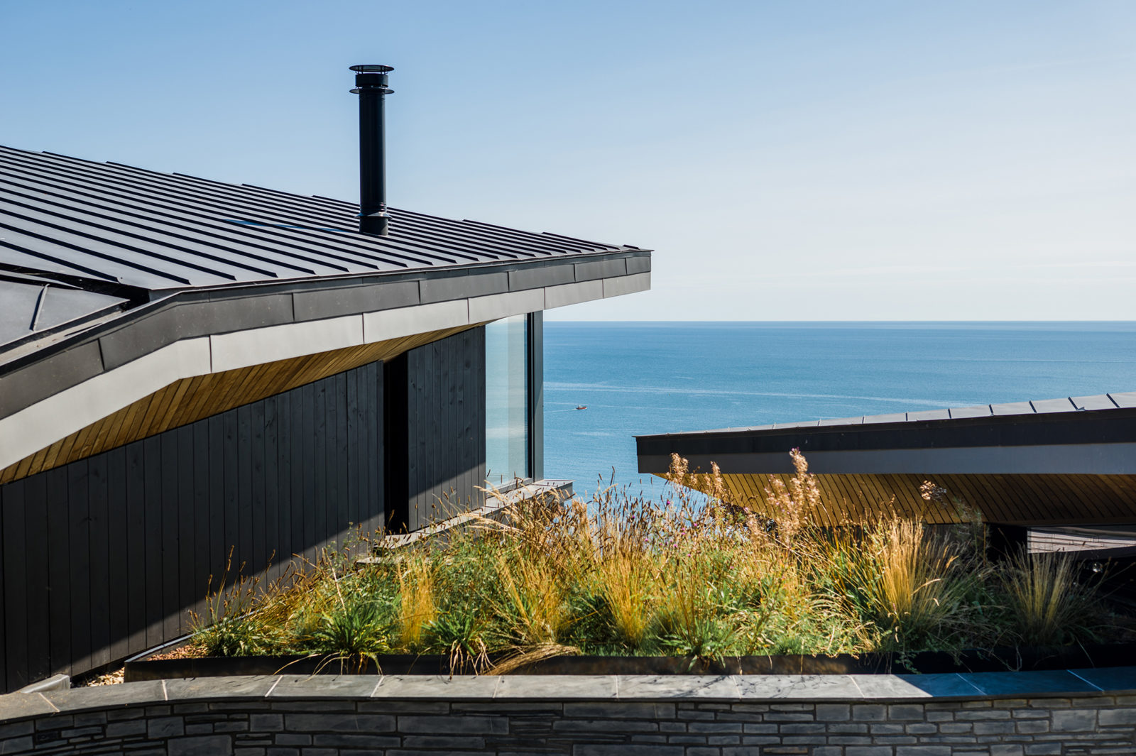 Labrador Bay - Modern Clifftop House | VESP Architects